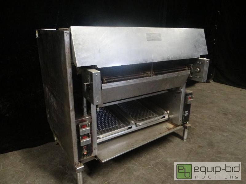 Nieco Natural Gas Chain Driven Char Broiler | DTKC Main Floor ...