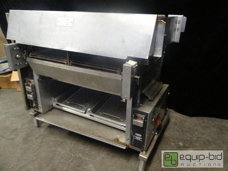Nieco Natural Gas Chain Driven Char Broiler | DTKC Main Floor ...