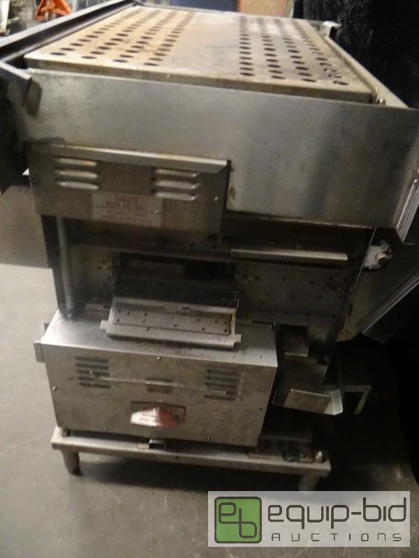 Nieco Natural Gas Chain Driven Char Broiler | DTKC Main Floor ...