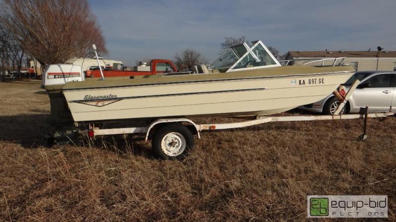 Glassmaster tri hull bass boat. Boat is... | Whitewater Estate Auction ...